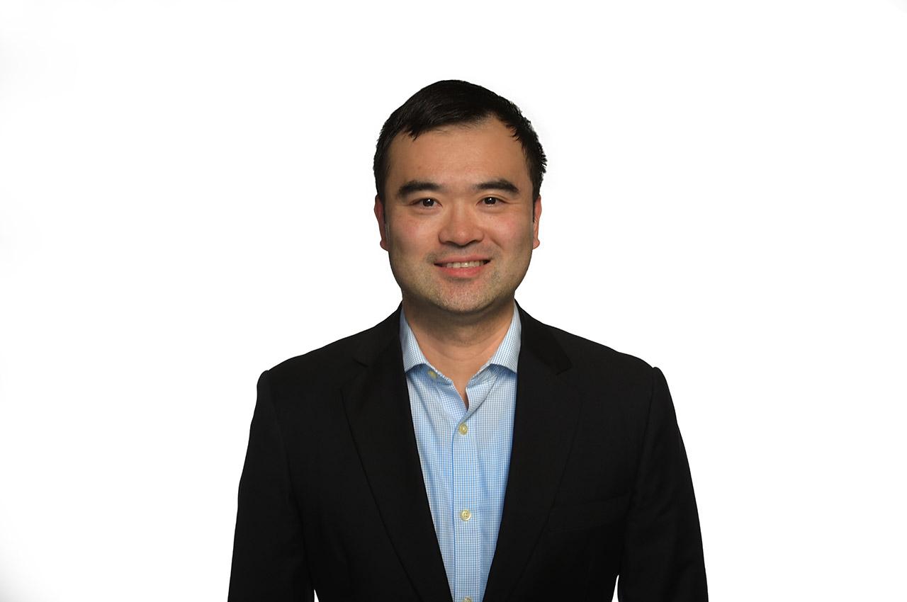 Engineering Assistant Professor Wei Chen Receives Prestigious CAREER Award | Illinois Institute ...