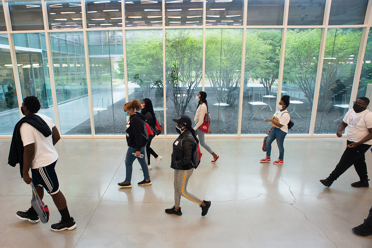 DevUp Scholars | Illinois Institute of Technology