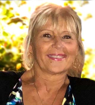 Cindy Koschetz | Illinois Institute of Technology