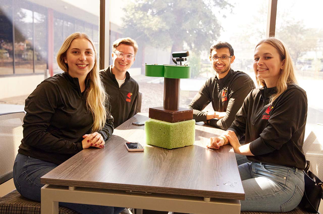 ‘It Caters to the Experience of the Students’: Illinois Tech's Elevate Program Propels Student ...